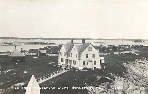 1158. (photo) Moosepeak Lighthouse, Mistake Island, Jonesport, Maine c ...